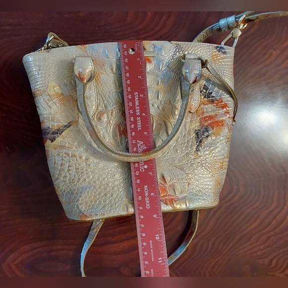 Brahmin | Bags | Brahmin Small Oasis Bowie Melbourne Shoulder Bag ...
